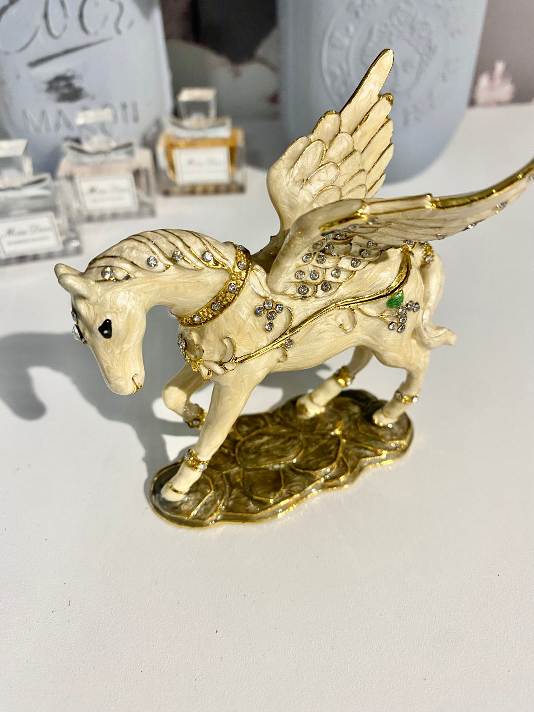 TRINKETS – My Trinket Treasures